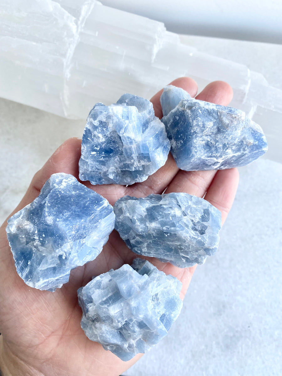 RAW STONES – GURU CRYSTALS